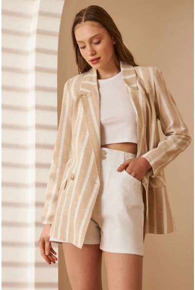 Çift Düğmeli Denim Şort