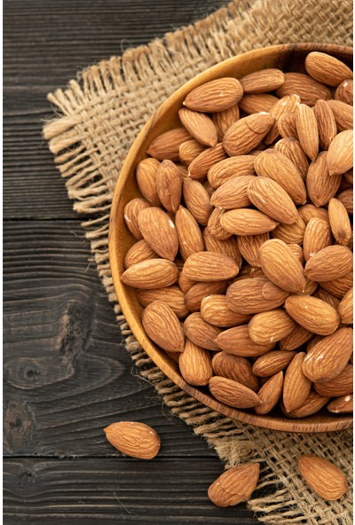 Antep Marketi Çiğ Badem Içi 500 gr