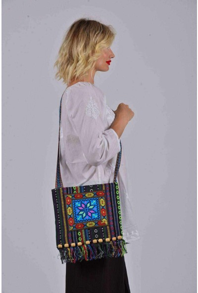 Modadem Ithal El Yapımı Kilim Desenli Heybe Çanta Modadem Ithal El Yapımı Kilim Desenli Heybe Çanta