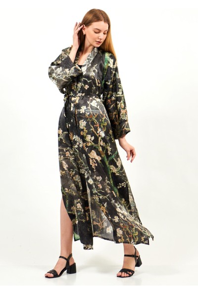 Nomads Felt %100 Ipek Kimono Sabahlık Gri Kaftan Almond Blossoms Desenli Nomads Felt %100 Ipek Kimono Sabahlık Gri Kaftan Almond Blossoms Desenli
