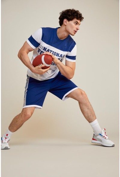 DeFacto Defacto Fit NFL Shield Lisanslı Regular Fit Şort X3968AZ22SM