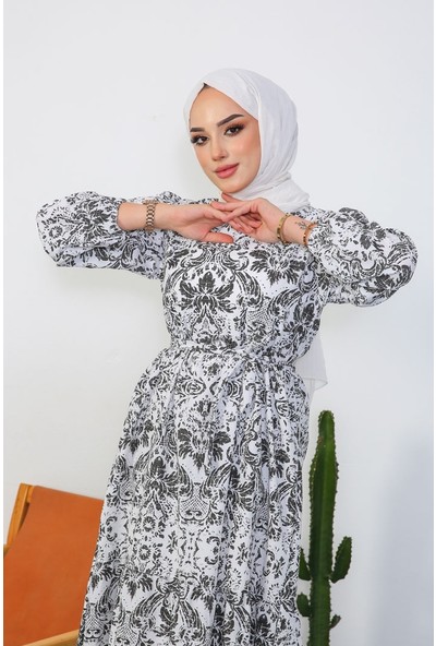 İlkimay Algün Karmaşık Desen Kuşaklı Tesettür Elbise 283 - Siyah