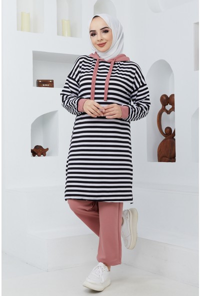 İmaj Butik Çizgi Detaylı Kapşonlu Ikili Tesettür Takım/pudra İmaj Butik Çizgi Detaylı Kapşonlu Ikili Tesettür Takım/pudra