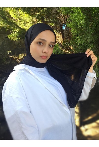 Özüm Giyim Aksesuar Penyeşal