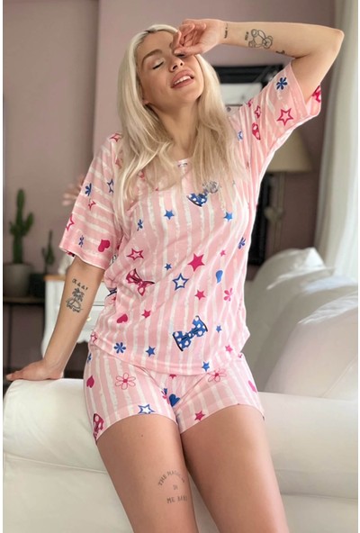 Pijama Evi Pembe Kurdele Baskılı Şortlu Kadın Pijama Takımı