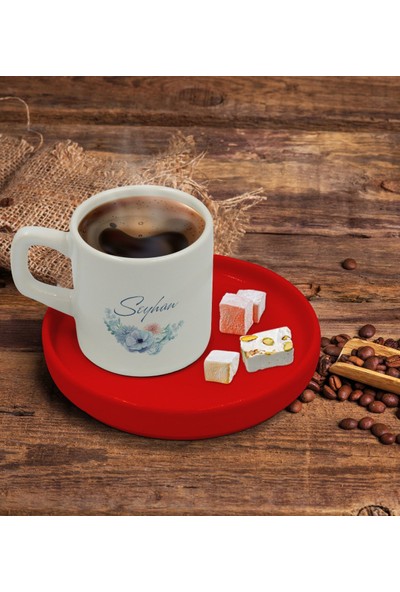 Kişiye Özel Kırmızı Sunum Tabaklı Çiçek Tasarımlı Türk Kahvesi Fincanı Model 24