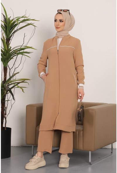 İlkimay Biyeli Boydan Fermuar Adel Tunik Pantolon Tesettür Ikili Takım 261 - Vizon İlkimay Biyeli Boydan Fermuar Adel Tunik Pantolon Tesettür Ikili Takım 261 - Vizon
