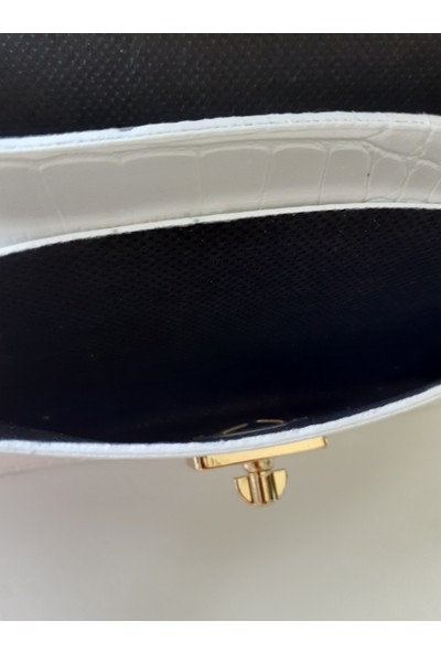 Perla Design Kadın Piramid Çevirmeli Klipsli Omuz Çantası