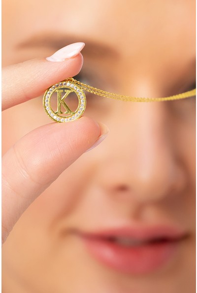 Jewelmim K Harfli Taşlı 14K Sarı Altın Kaplama 50 cm Zincirli Kadın Gümüş Kolye Jewelmim K Harfli Taşlı 14K Sarı Altın Kaplama 50 cm Zincirli Kadın Gümüş Kolye