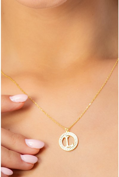 Jewelmim L Harfli Taşlı 14K Sarı Altın Kaplama 50 cm Zincirli Kadın Gümüş Kolye Jewelmim L Harfli Taşlı 14K Sarı Altın Kaplama 50 cm Zincirli Kadın Gümüş Kolye