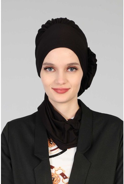 Moda Çizgi Yandan Fırfırlı Penye Hazır Türban Siyah Moda Çizgi Yandan Fırfırlı Penye Hazır Türban Siyah