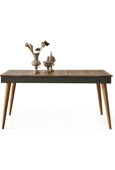 Neef Living Çırağan Yemek Masası Neef Living Çırağan Yemek Masası