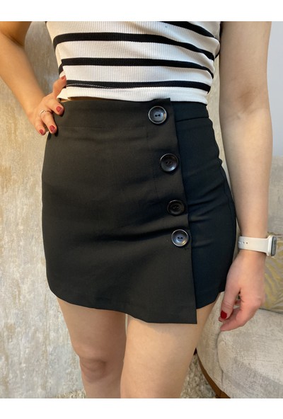 Nur Sandıkçı Fashion Düğmeli Şort Etek