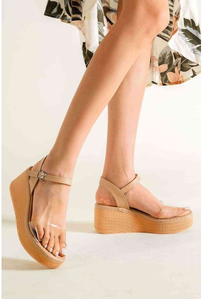 Kadın Günlük Dolgu Topuklu Sandalet OB3015C Kadın Günlük Dolgu Topuklu Sandalet OB3015C