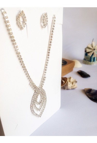 Ubuh Shop Kadın Takı Seti Paslanmaz Çelik Zirkon Taşlı Ubuh Shop Kadın Takı Seti Paslanmaz Çelik Zirkon Taşlı