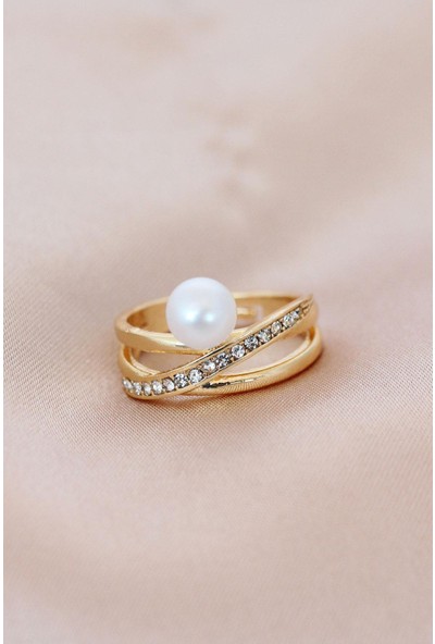 Clariss Gold Renk Metal Inci Model Zirkon Taşlı Ayarlanabilir Yüzük Clariss Gold Renk Metal Inci Model Zirkon Taşlı Ayarlanabilir Yüzük