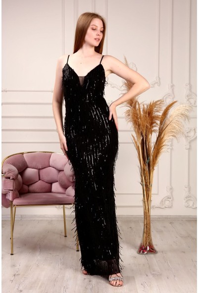 NeskaAvm Askılı Uzun Saçaklı Kadın Abiye Elbise NeskaAvm Askılı Uzun Saçaklı Kadın Abiye Elbise