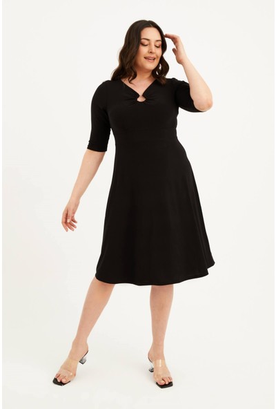 Myline Halka Detaylı 3/4 Kol Elbise Myline Halka Detaylı 3/4 Kol Elbise