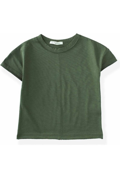 Cigit Düşük Kol Önden Kesik T-Shirt 2-8 Yaş Haki Yeşil Cigit Düşük Kol Önden Kesik T-Shirt 2-8 Yaş Haki Yeşil