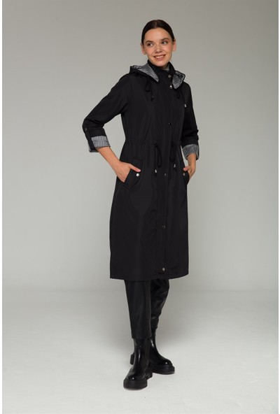 Olcay Çıkabilen Kapşonlu Çizgi Detaylı Trençkot Siyah 6230-A