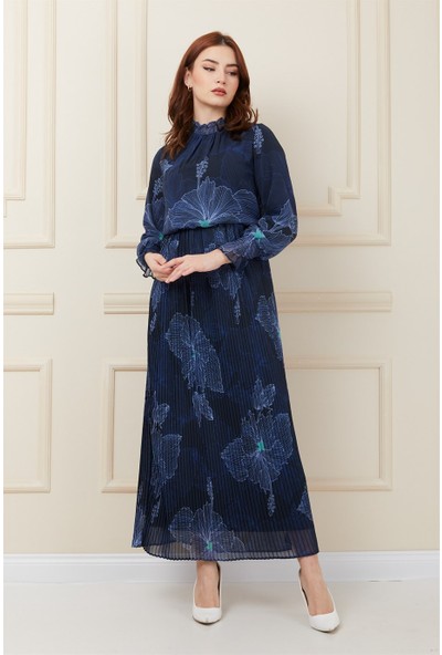 Olcay Önü Büzgülü Piliseli Şifon Elbise Lacivert 10000-E