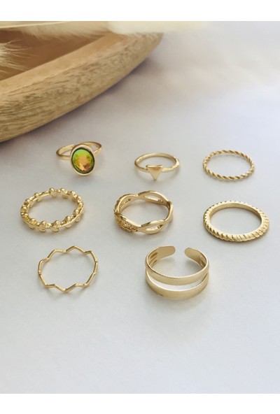 Mercan Aksesuar Gold Renk 8 Adet Çoklu Yüzük Seti Mercan Aksesuar Gold Renk 8 Adet Çoklu Yüzük Seti