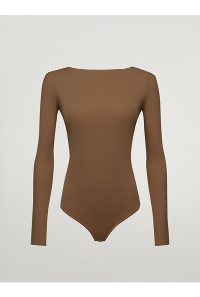 The Back-Cut-Out Body