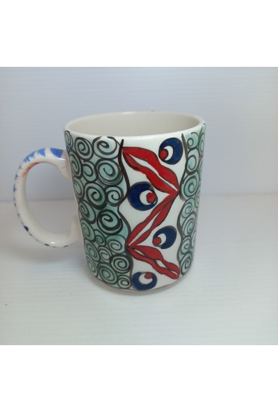 İznik Çini Dünyası El Işi Çini Kupa