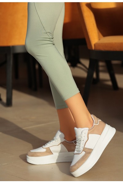 Sindy Krem Süet Cilt Detaylı Spor Ayakkabı Sindy Krem Süet Cilt Detaylı Spor Ayakkabı
