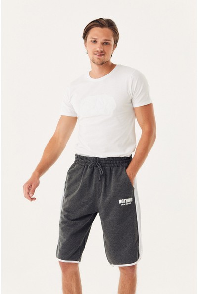 FullaModa Yanları Şeritli Yazı Baskılı Kapri FullaModa Yanları Şeritli Yazı Baskılı Kapri