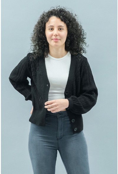 Shefoon Kilim Desenli Püsküllü Hırka Siyah Shefoon Kilim Desenli Püsküllü Hırka Siyah