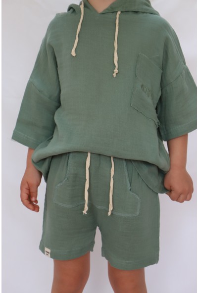 Erkek Çocuk Müslin Tshirt & Şort Takım Pamuklu Yeşil Erkek Çocuk Müslin Tshirt & Şort Takım Pamuklu Yeşil
