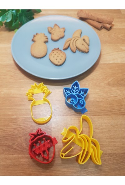 Maflen Muz Çilek Yaban Mersini Ananas 4'lü Meyve Kurabiye Kalıbı ve Hamur Şekillendirici