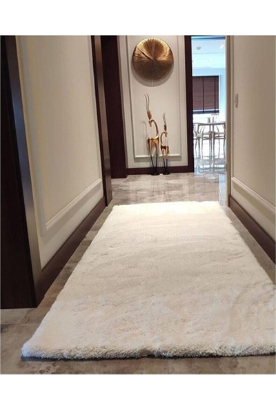 Ceviz Mobilya Tavşan Tüyü Görünümlü Puff Halı Ceviz Mobilya Tavşan Tüyü Görünümlü Puff Halı