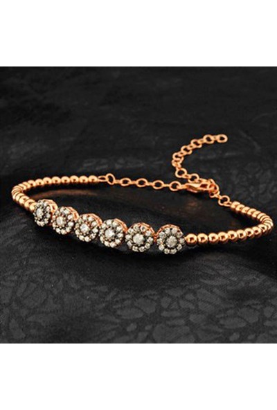Nali Şerif Gümüş Elmas Görünümlü Zirkon Taşlı Gümüş Bayan Toplu Bileklik Nali Şerif Gümüş Elmas Görünümlü Zirkon Taşlı Gümüş Bayan Toplu Bileklik
