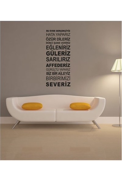 Disney Bu Evde Gerçekçiyiz Duvar Yazısı 135 x 57 Cm