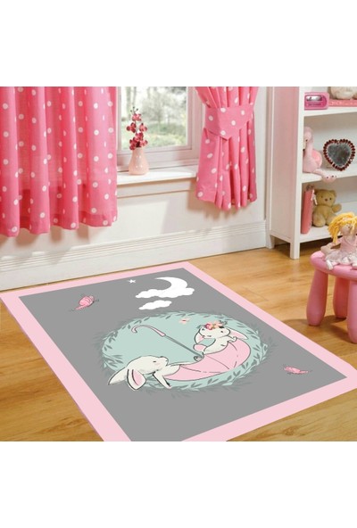 Karnaval Keyifli Tavşanlar Çocuk Halısı