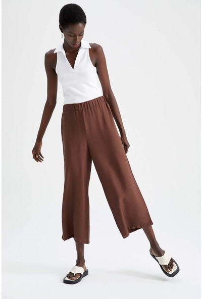 DeFacto Esnek Belli Cepli Keten Görünümlü Kapri Y1890AZ22SM