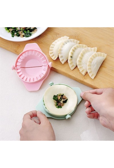 Berlin Shop Buffer® 3lü Çiğ Börek Kurabiye Hamur Işi Ravioli Kesme Kalıbı Aparatı Berlin Shop Buffer® 3lü Çiğ Börek Kurabiye Hamur Işi Ravioli Kesme Kalıbı Aparatı
