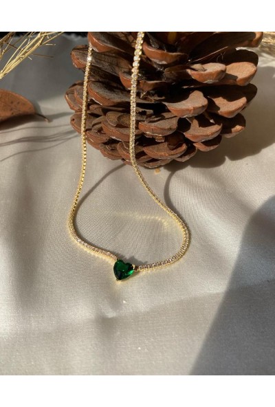 İbrahim Çiner Jewelry Kadın 925 Ayar Su Yolu Zirkon Taşlı Zümrüt Kalp Gold Kaplama Gümüş Kolye İbrahim Çiner Jewelry Kadın 925 Ayar Su Yolu Zirkon Taşlı Zümrüt Kalp Gold Kaplama Gümüş Kolye