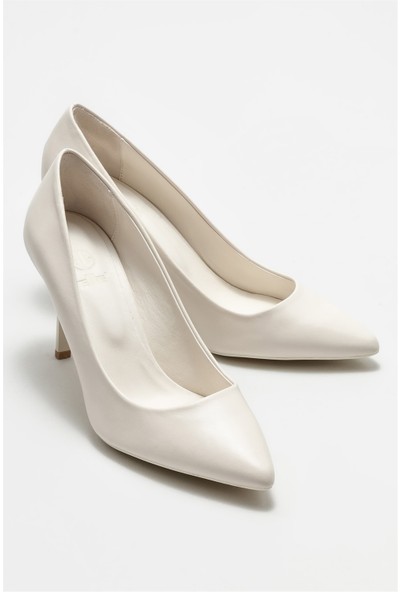 Elle Shoes Bej Deri Kadın Stiletto