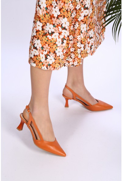 Kadın Turuncu Cilt Topuklu Ayakkabı Kadın Turuncu Cilt Topuklu Ayakkabı