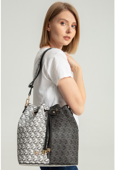 Elatae Ccs London Kadın Omuz Askılı Çapraz Çanta Beyaz-Siyah