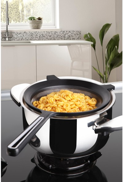 Kitchen Life Tencereye Takılabilen İnce Tel Süzgeci 22 cm