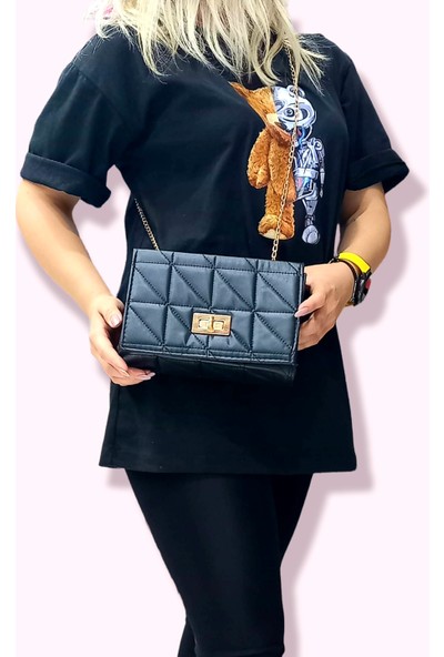 BL Siyah Kapitone Desenli Zincir Askılı Kutu El ve Omuz Çantası.