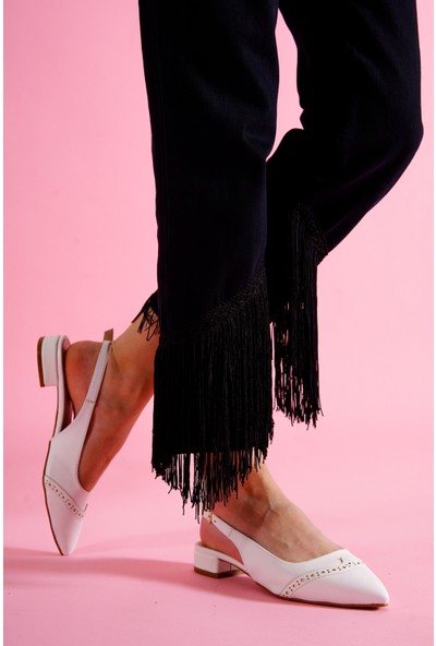 Esdiva Beyaz Diana Model Günlük Kullanım Sivri Burun Babet Esdiva Beyaz Diana Model Günlük Kullanım Sivri Burun Babet