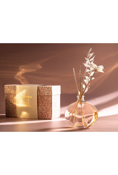 English Home Blooming Love Kokulu Çubuk Beyaz English Home Blooming Love Kokulu Çubuk Beyaz