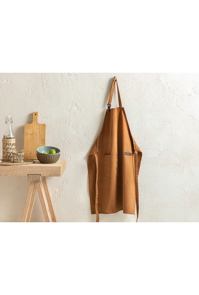 English Home Harvey Pamuk Mutfak Önlüğü 60 x 80 cm Taba English Home Harvey Pamuk Mutfak Önlüğü 60 x 80 cm Taba