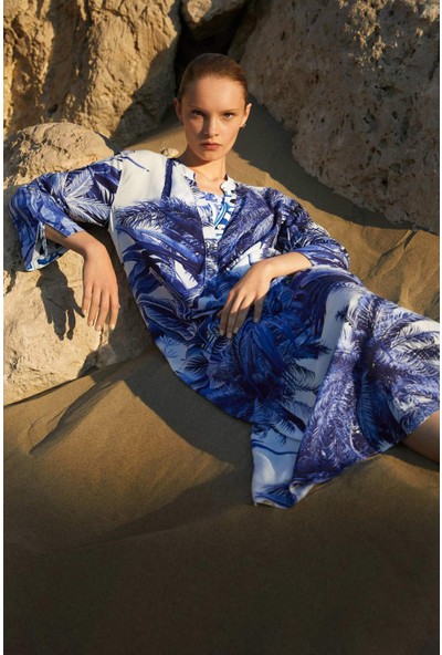 DeFacto Nefes İstanbul X Defacto Regular Fit Floral Plaj Kıyafeti Y1884AZ22HS