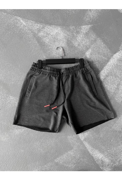 Bybasicman Kesik Paça Koyu Gri Şort By Bybasicman Kesik Paça Koyu Gri Şort By